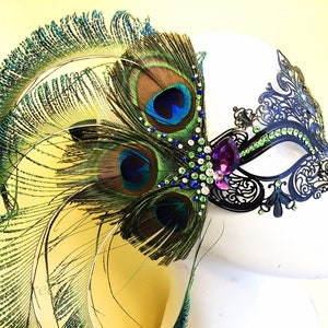 Peridot Green Theme Masquerade Mask With Peacock Feathers, Womens ...