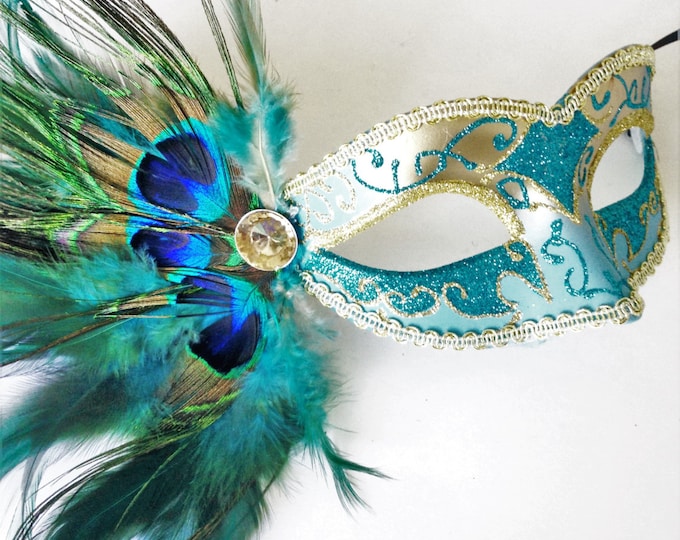 Stunning White Masquerade Mask, Feather Women Mask, White Wedding ...