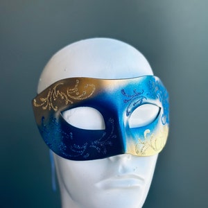 Royal Blue Men Masquerade Masks - Regal Blue Men Venetian Mask ...