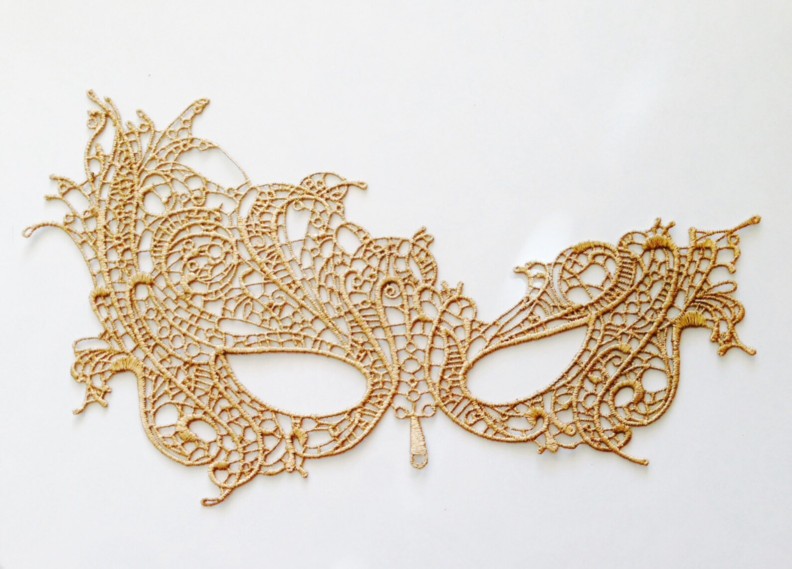 Butterfly Masquerade Mask Venetian Masks in Butterfly Design Halloween ...