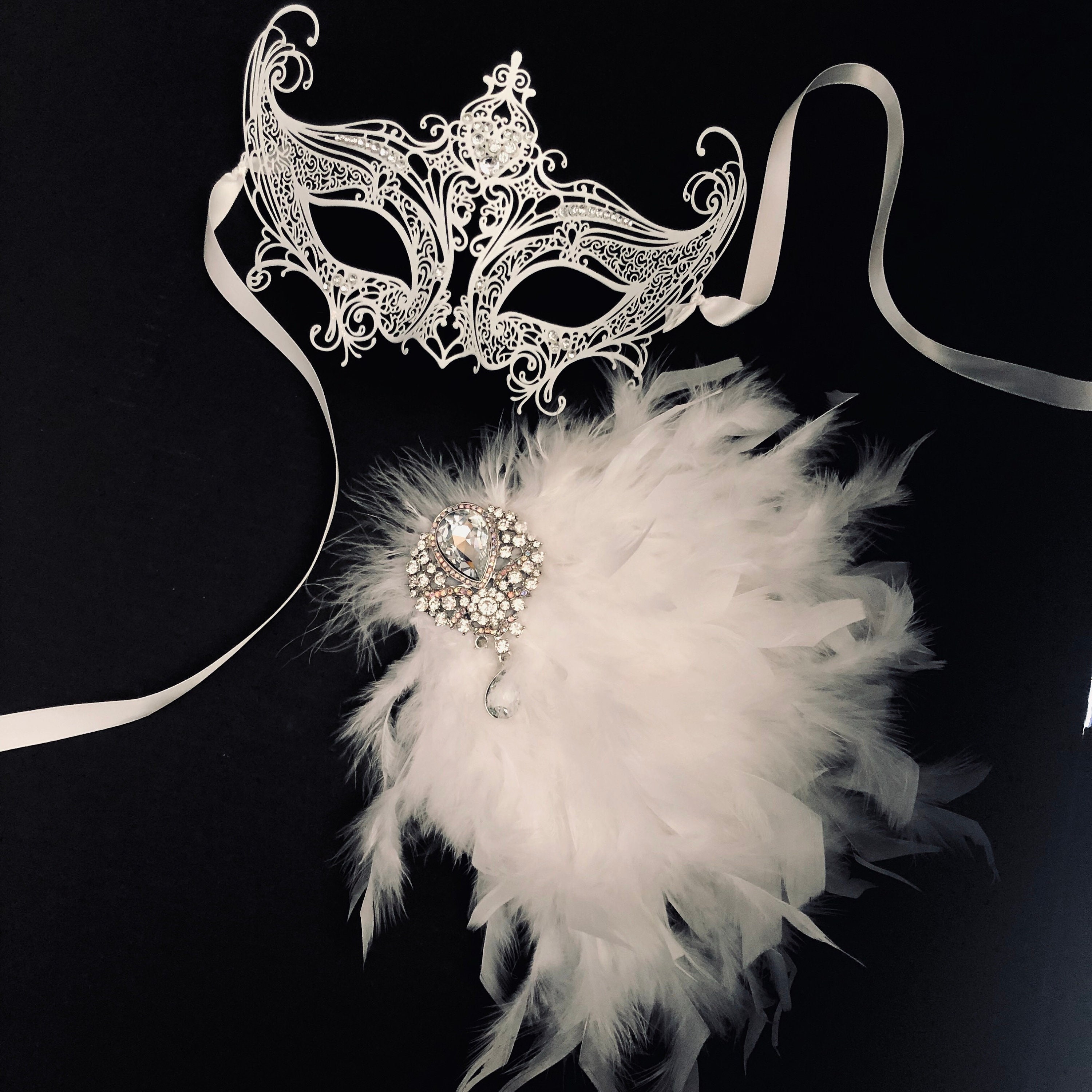 Stunning White Masquerade Mask Feather Women Mask White - Etsy
