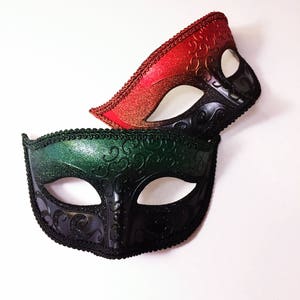 Red Green Theme Masquerade Mask for Men Christmas Party Masks ...