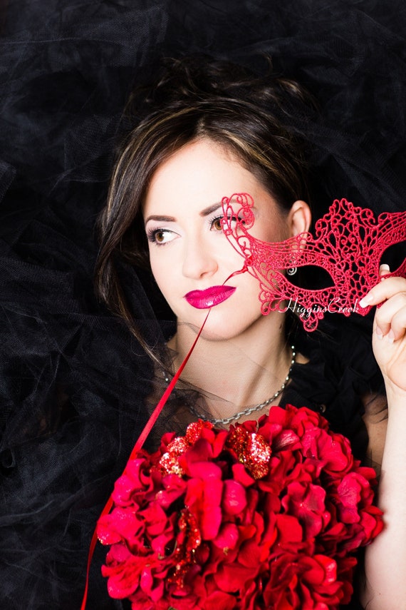 RED Masquerade Mask Women Lace Mask Venetian Mask Mardi | Etsy