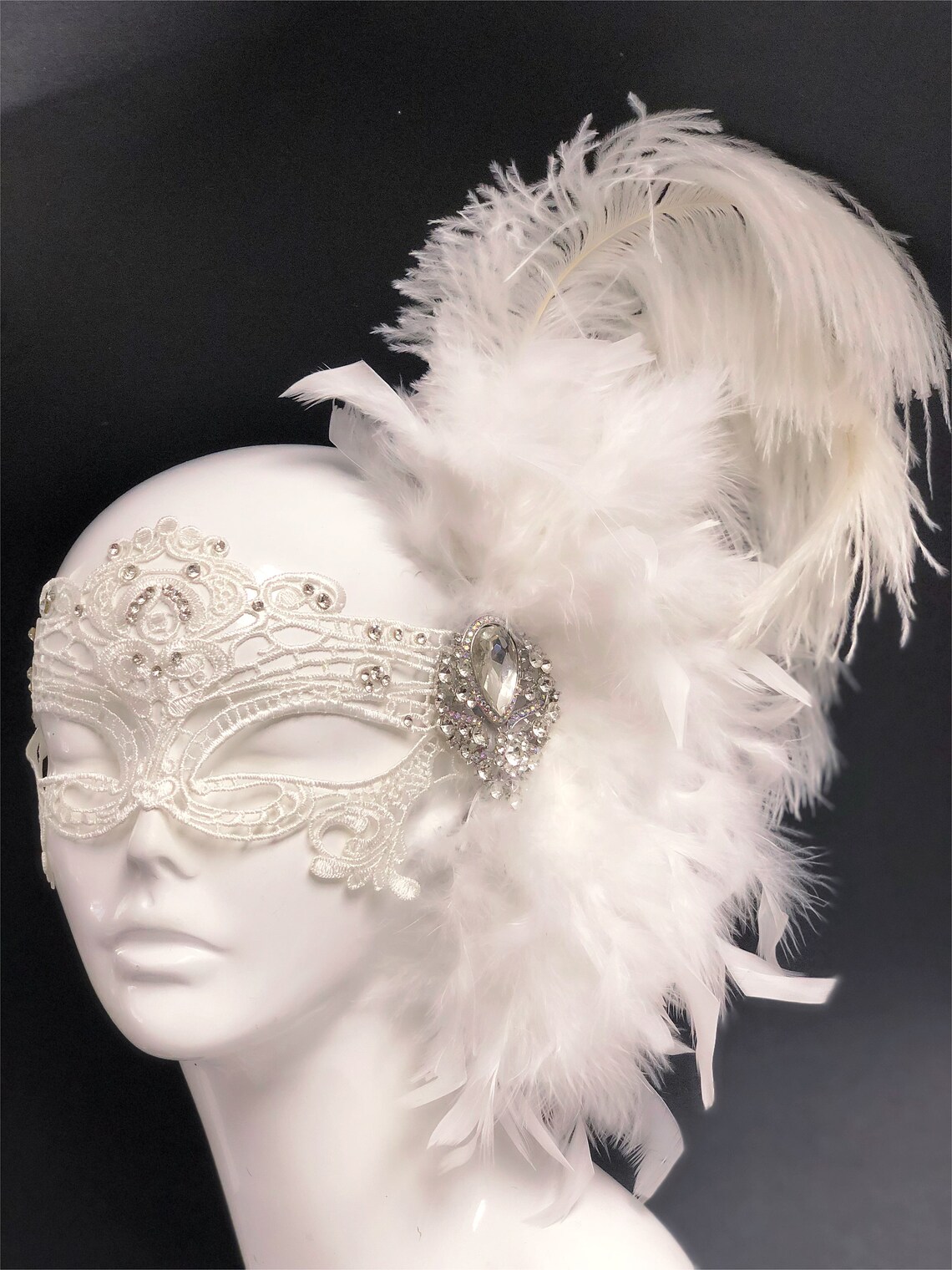 White Masquerade Mask Woman Diner En Blanc Masks White Wedding Masks ...