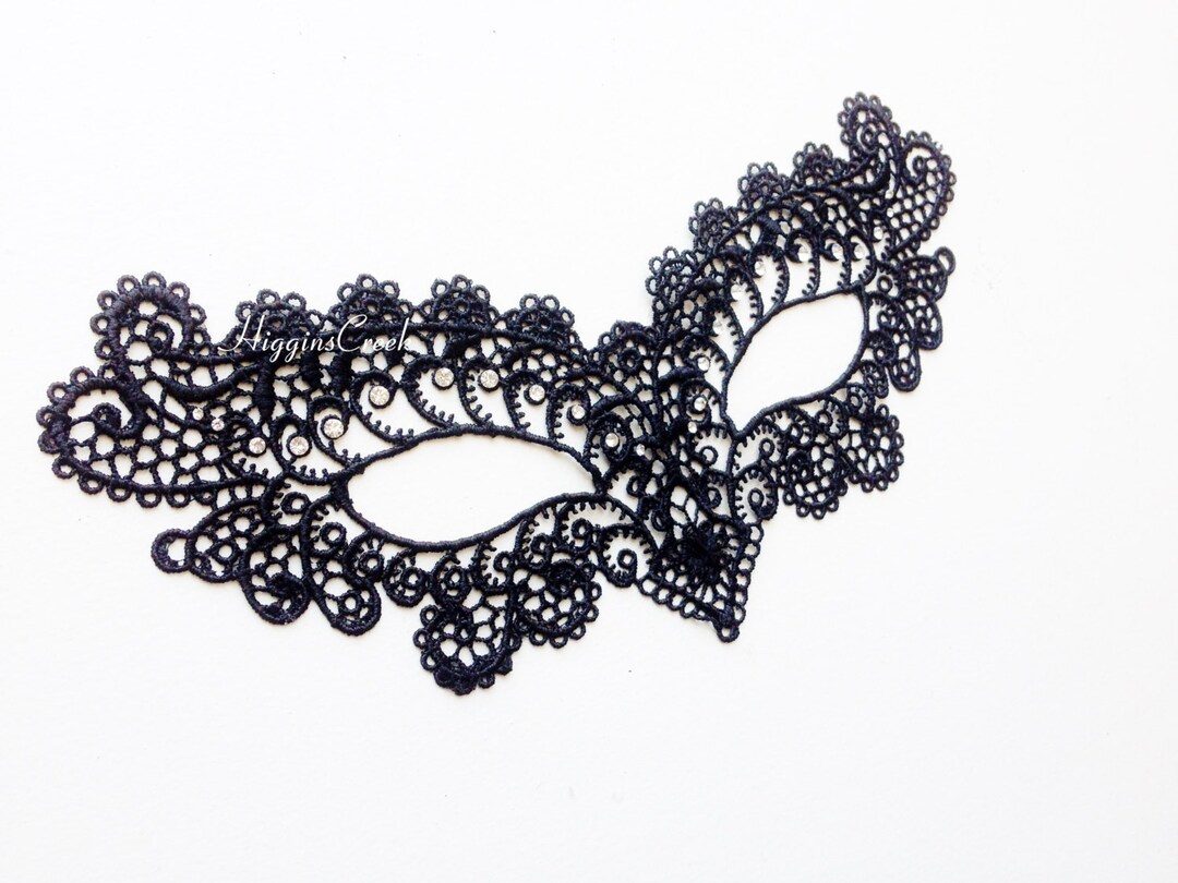 Masquerade Masks as Seen on Nicki Minaj "only" Track Video, Sexy and ...