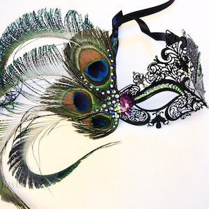 Peridot Green Theme Masquerade Mask With Peacock Feathers, Womens ...
