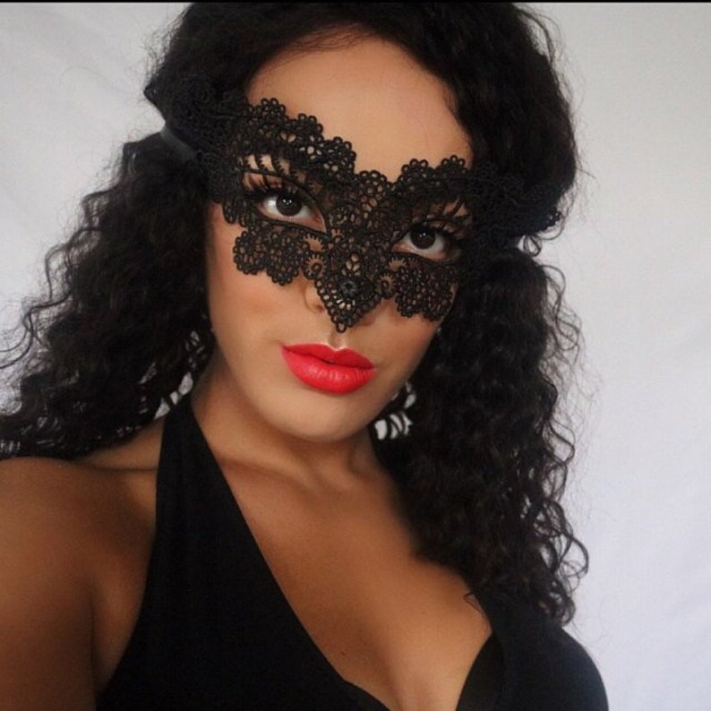 Masquerade Masks as Seen on Nicki Minaj "only" Track Video, Sexy and ...