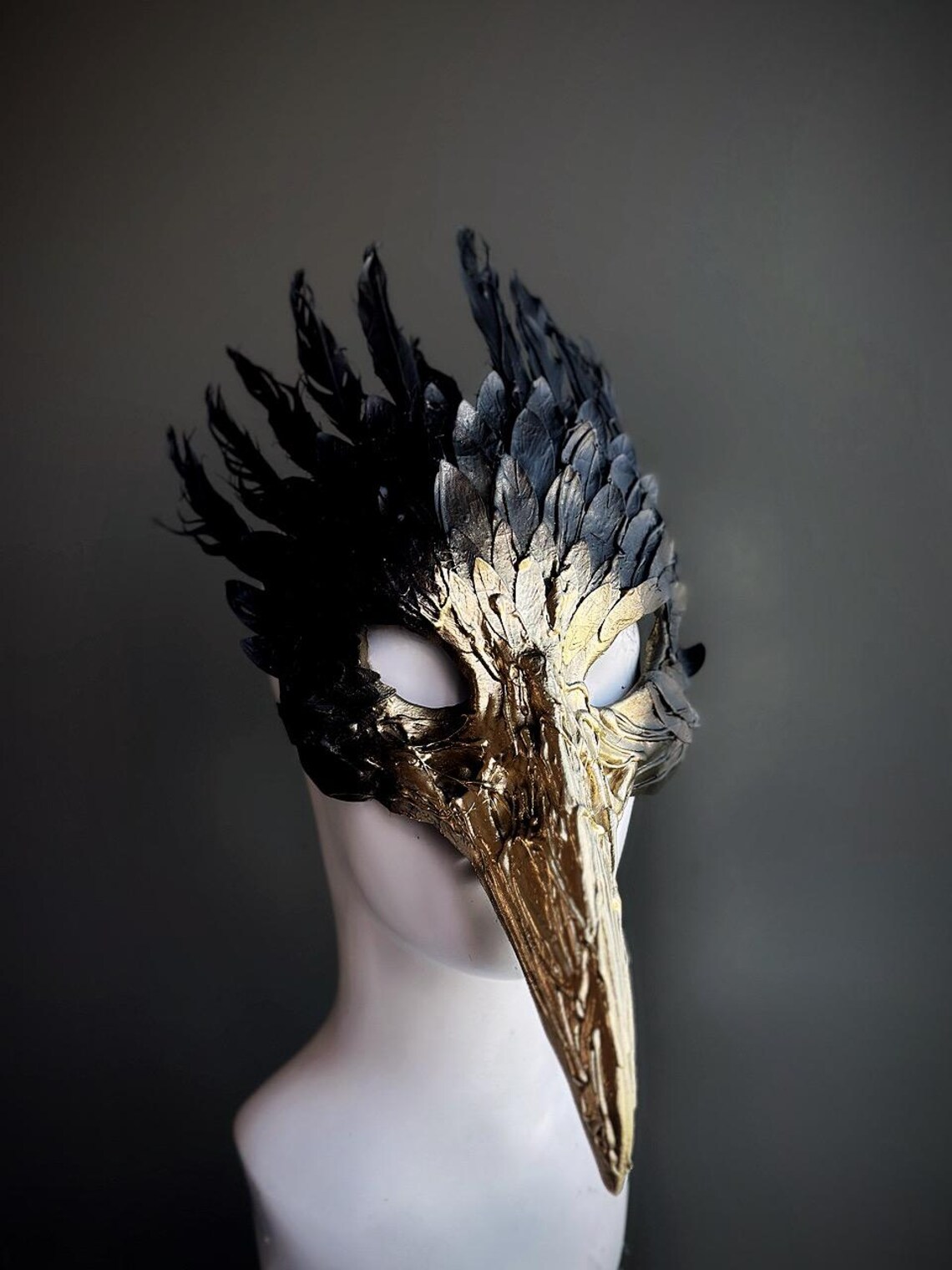 Gold Plague Doctor Masquerade Mask Raven Skull Crow Skull Feather Masks ...