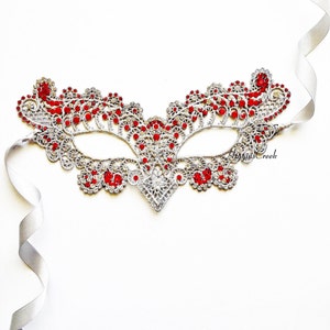 Masquerade Masks as Seen on Nicki Minaj "only" Track Video, Sexy and ...