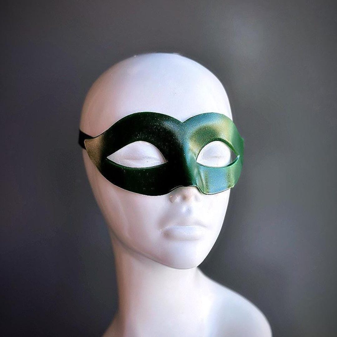 Klassische venezianische Maskenball-Maske mit schimmerndem Finish - Etsy.de