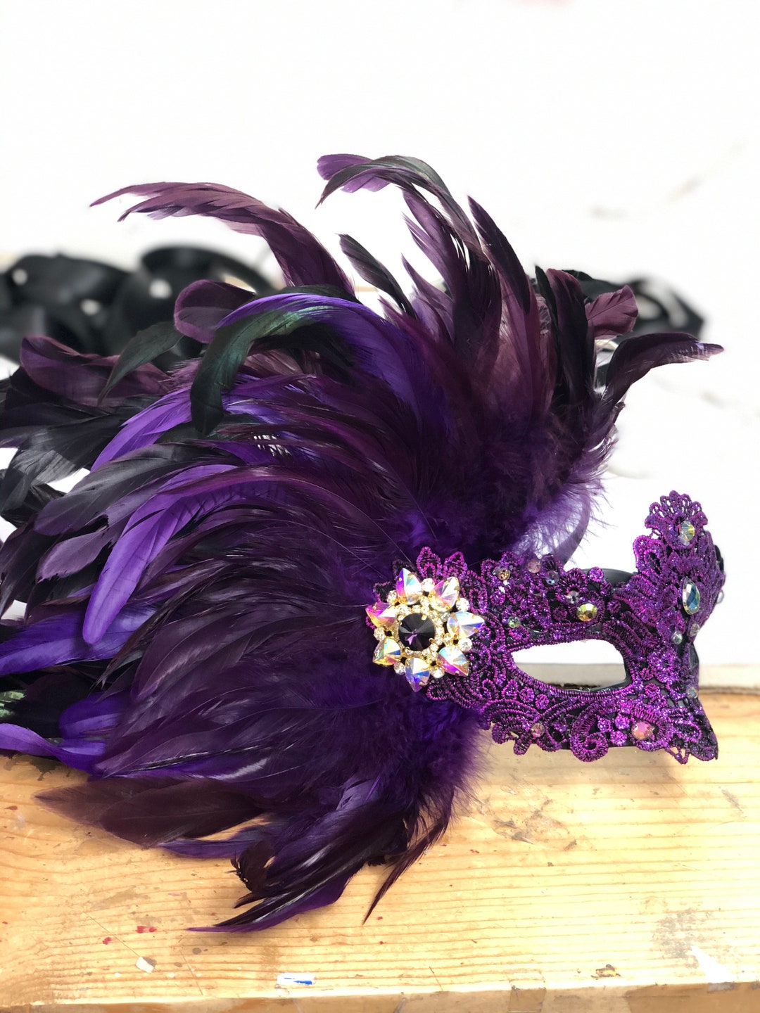 Purple Masquerade Mask Women Feather Mask Carnival Mask Purple Feather ...