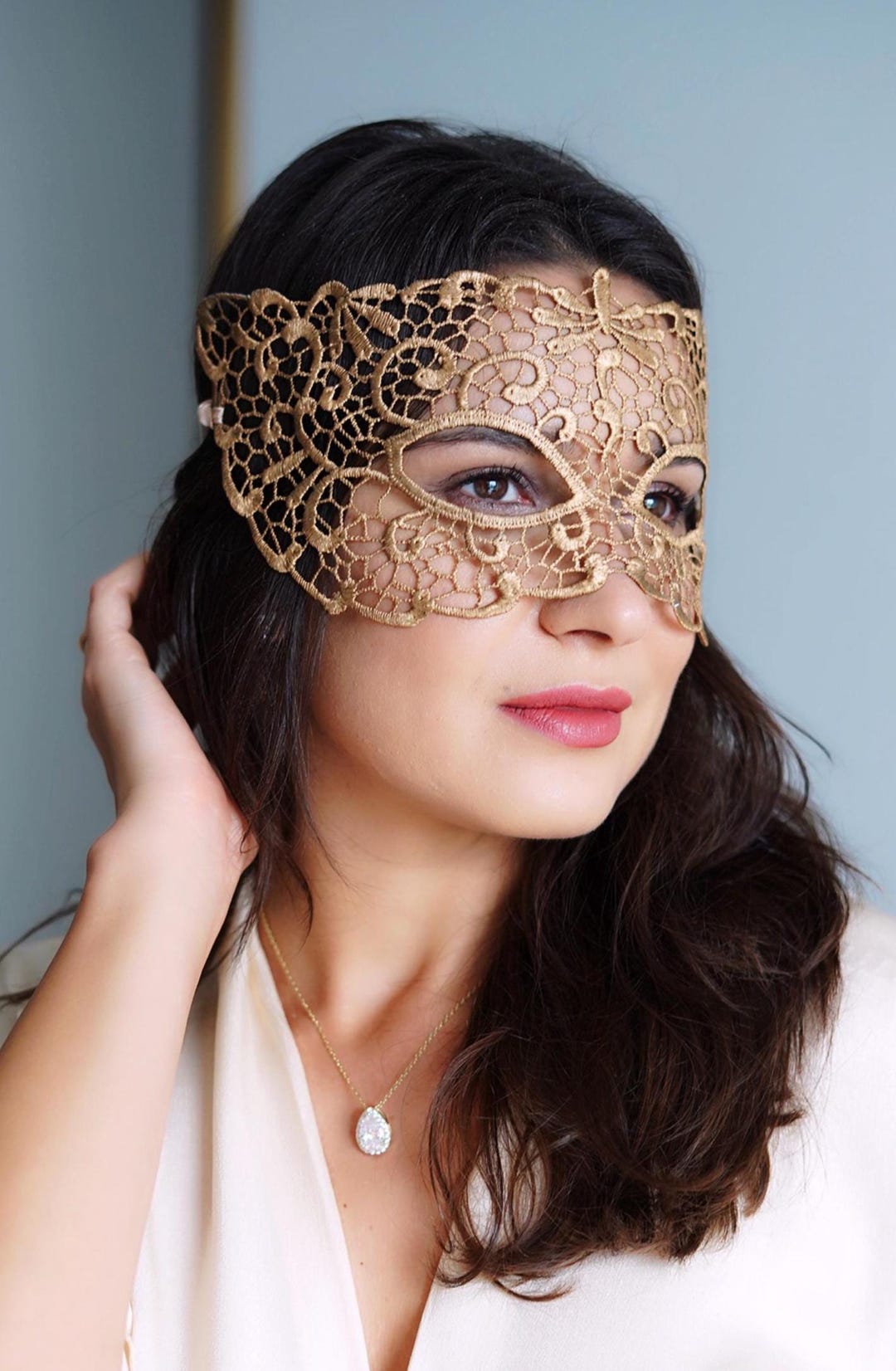 Gold Lace Mask for Masquerade Balls Weddings and Halloween Parties ...