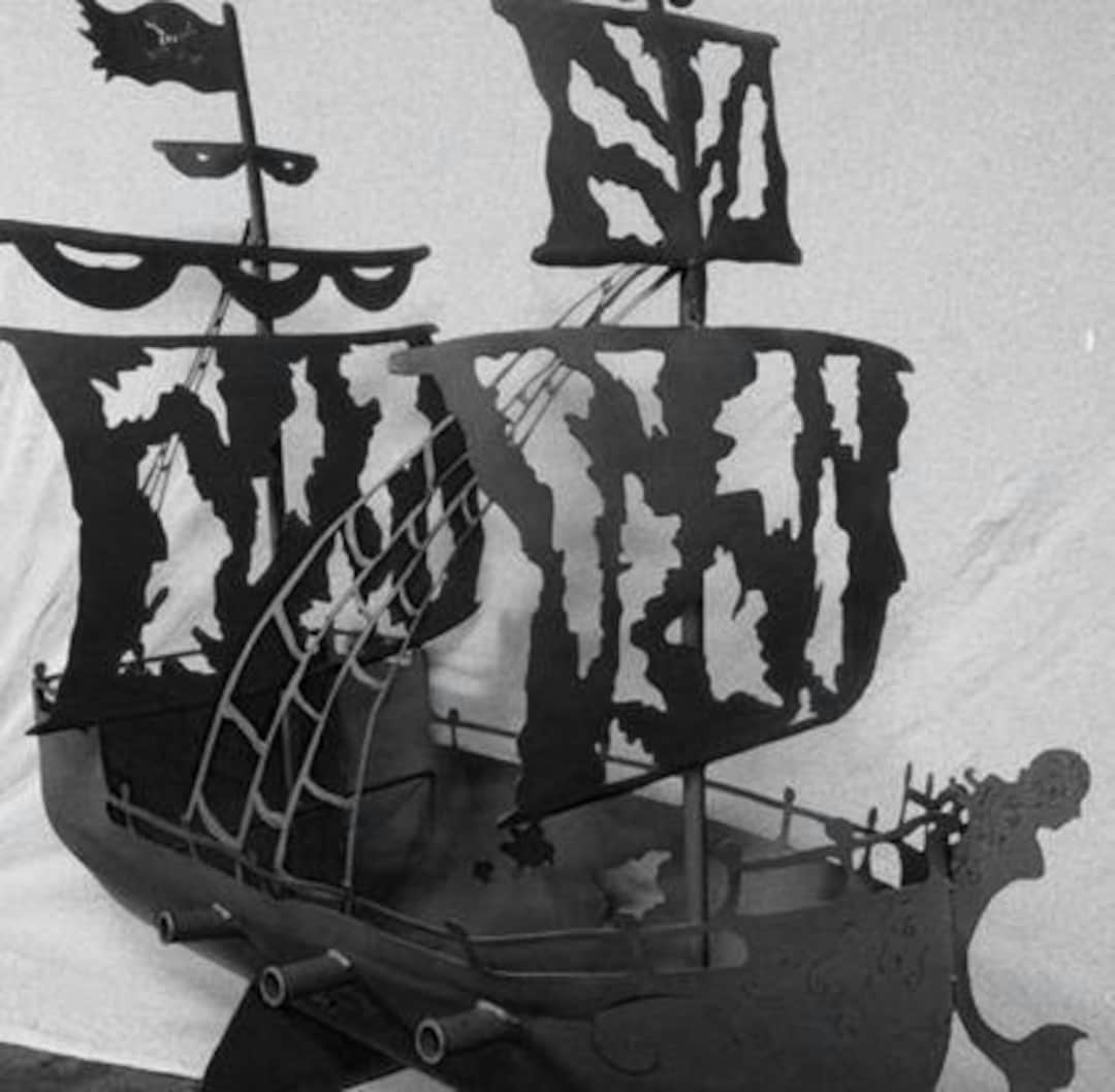 Pirate Ship Firepit!!! - Etsy