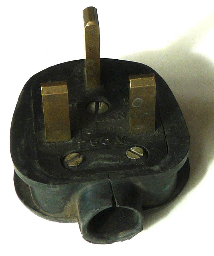 Duraplug Electric Three Prong Outlet Plug Antique Vintage England 1900 ...