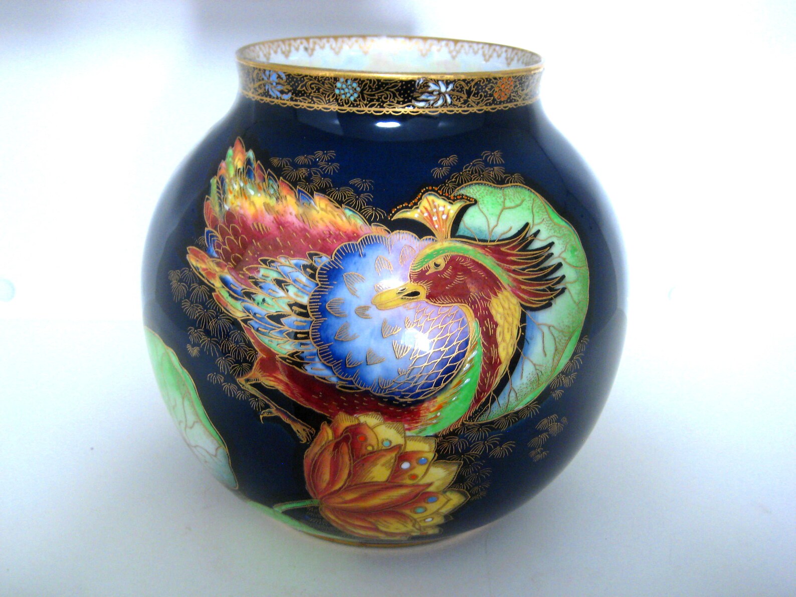 Carlton Ware Crested Bird and Water Lily 7 Inch Art Deco Vase on Powder ...