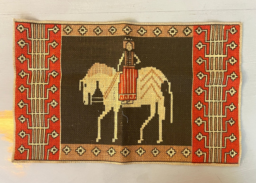 Norwegian Folk Art MCM Medieval Revival Burlap Tapestry Placemat Runni ...