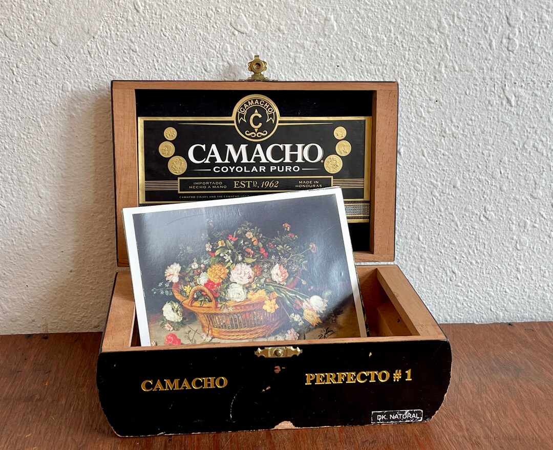 Camacho Black Wooden Cigar Box Hinged Lid Humidor Vintage 1990s Y2K ...