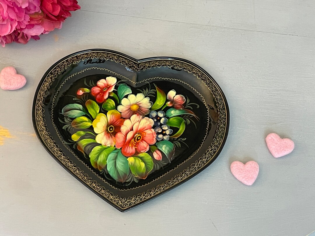 Russian Heart Shaped Tole Tray Black Floral Handpainted Retro Vintage ...