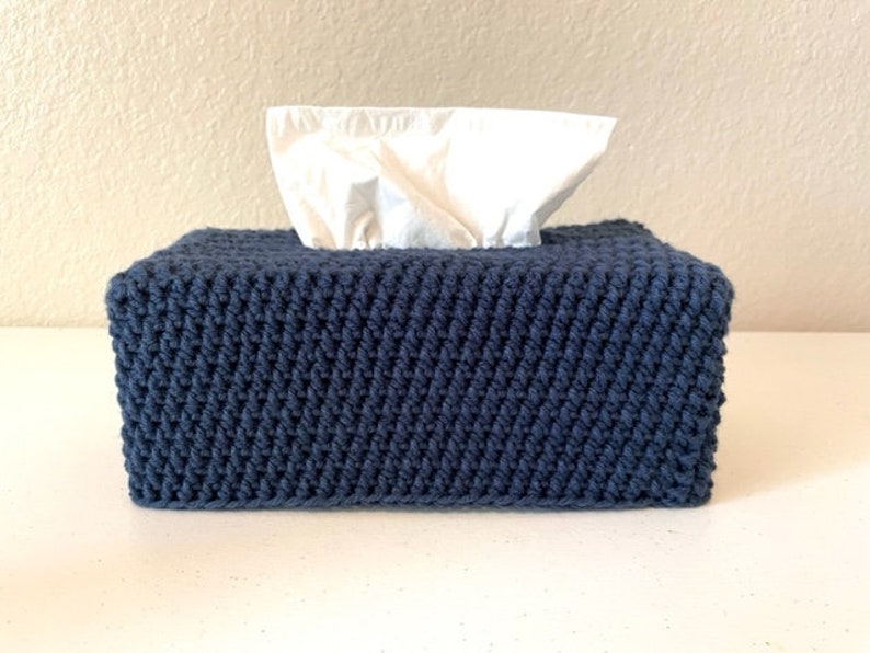 Farmhouse Crocheted Tissue Box Cover - Etsy