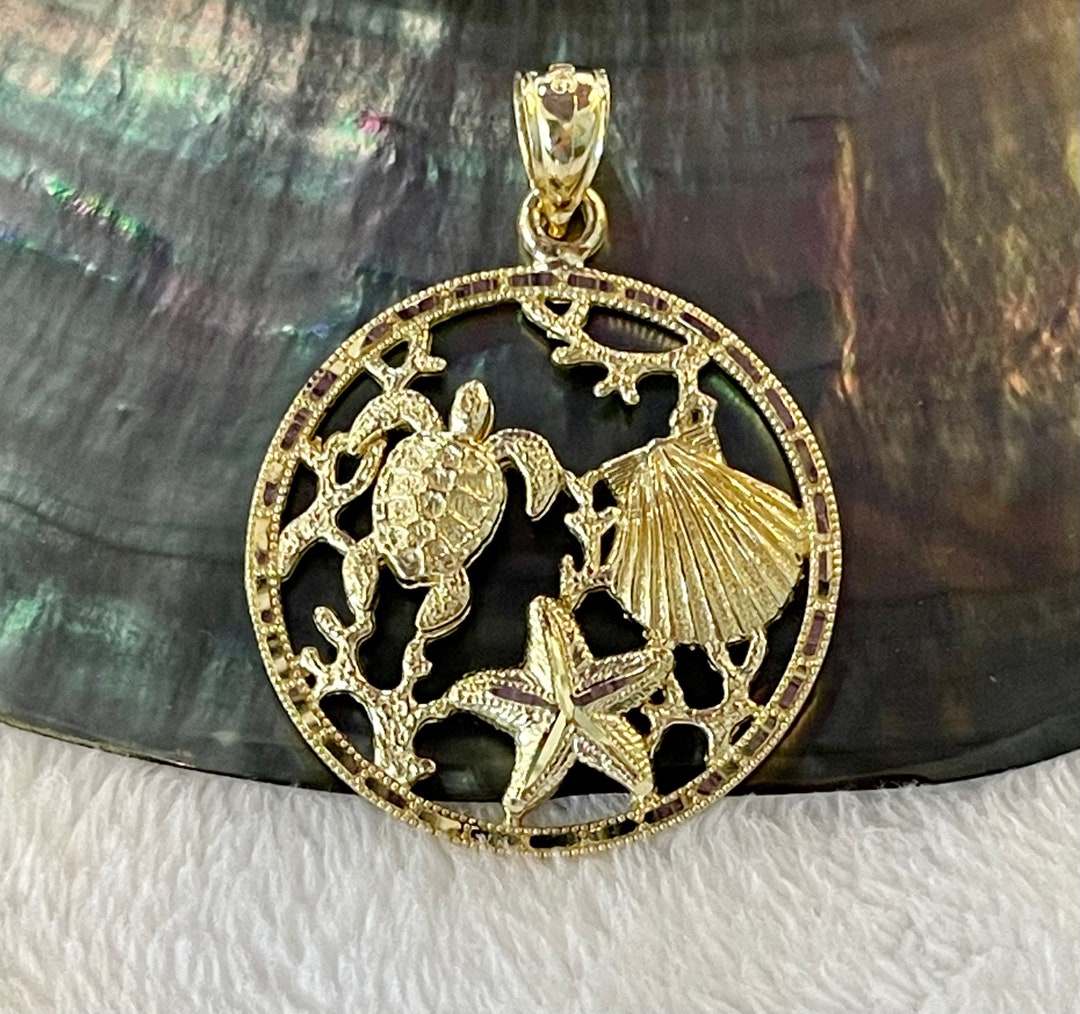 14K Solid Gold Sea Life Pendant Necklace - Etsy