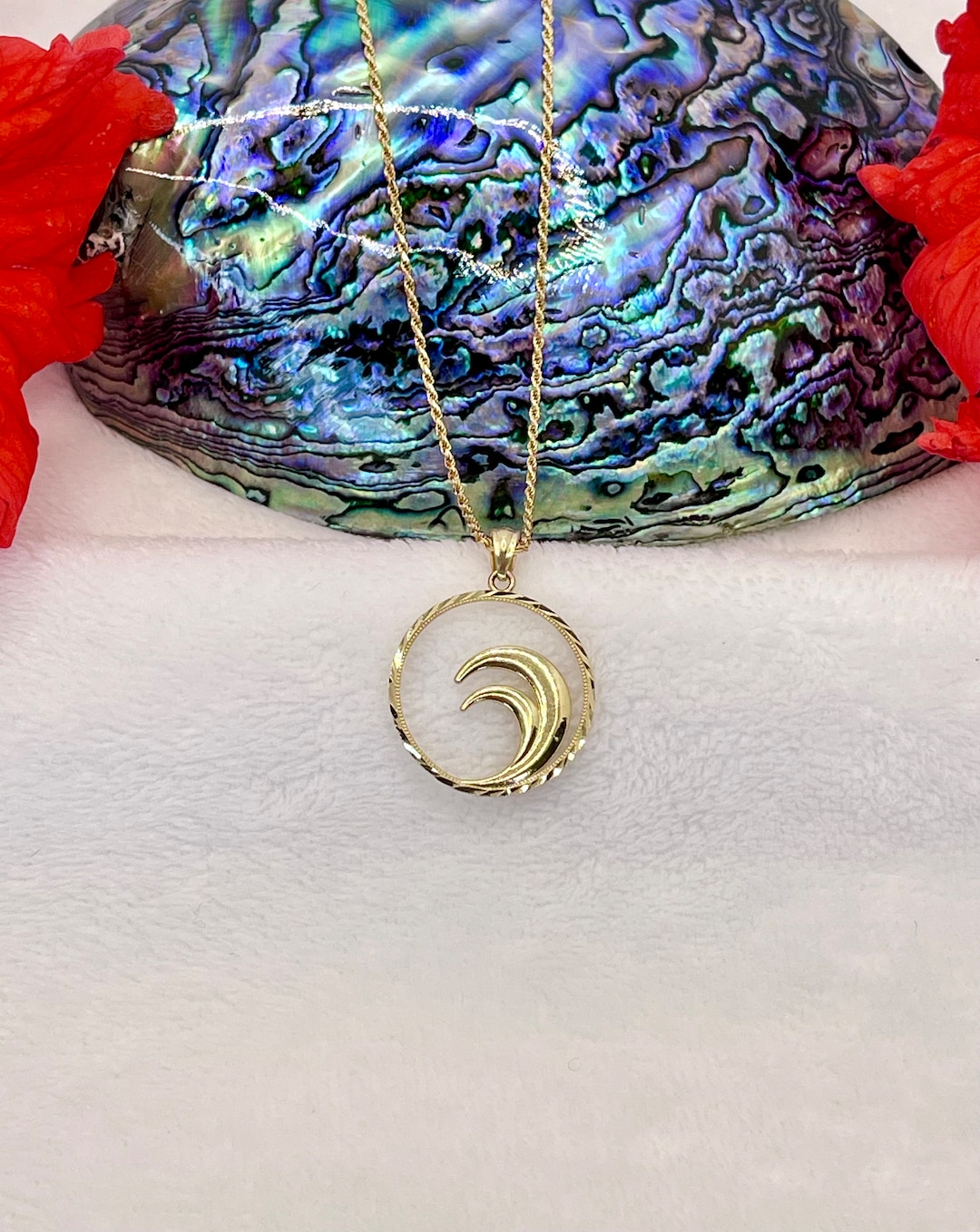 14K Solid Gold Wave Pendant Necklace - Etsy