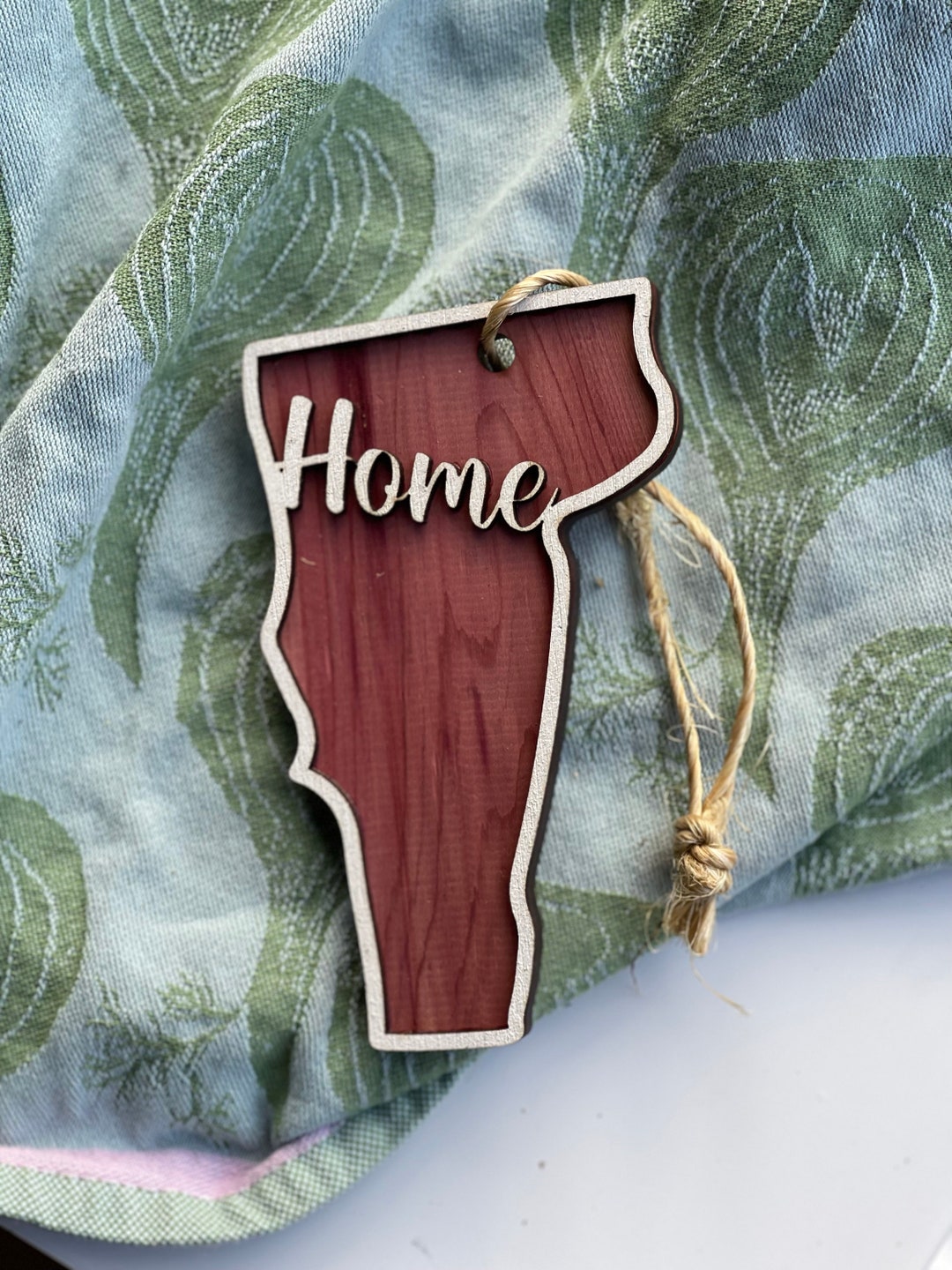 Vermont Home Hanging Sign, Custom Vermont Name Tag, Vermont Name Plate ...