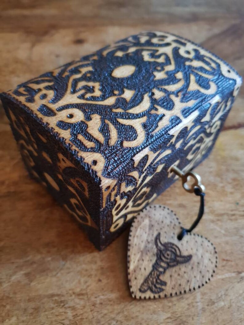 Legend of Zelda Boss Key Keepsake Wooden Chest With Optional | Etsy