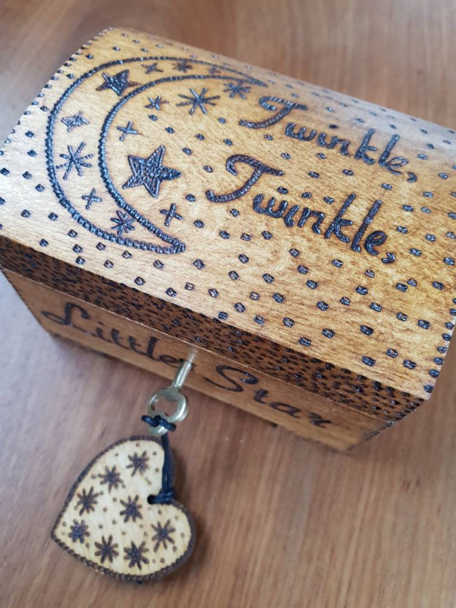 Twinkle Twinkle Little Star Music Box New Baby Gift. Unique - Etsy UK