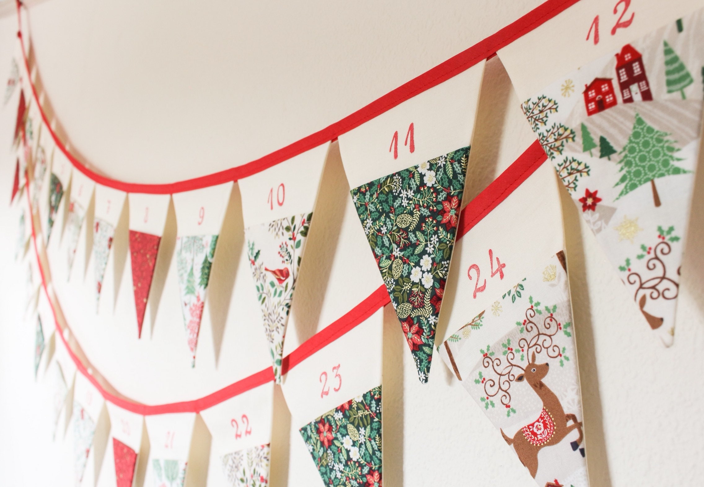 Advent Calendar Bunting, Traditional Red Green and Gold, Christmas ...