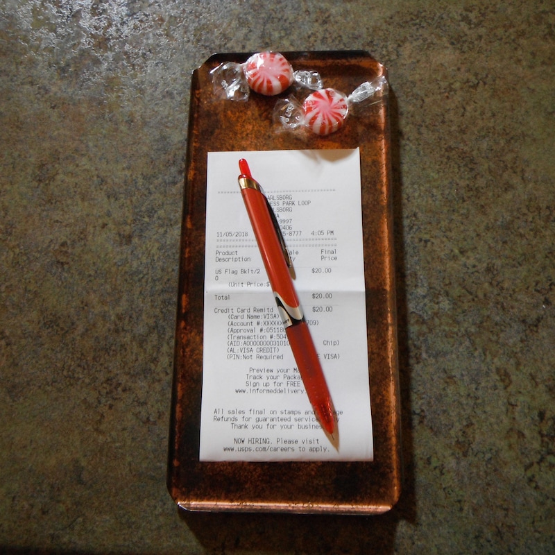 Check Presenter - Etsy