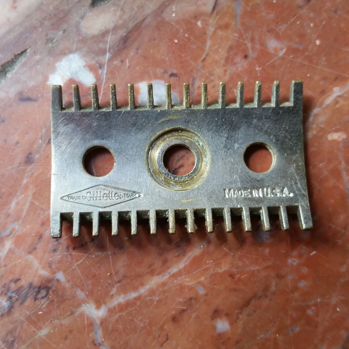 WW1 GILLETTE SAFETY RAZOR, Brass, Open Comb and Double Edged Blade ...
