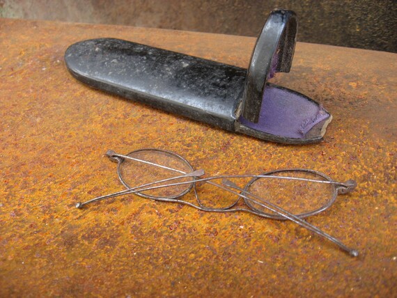 1800S VICTORIAN ERA EYEGLASSES with hinged arms and original | Etsy