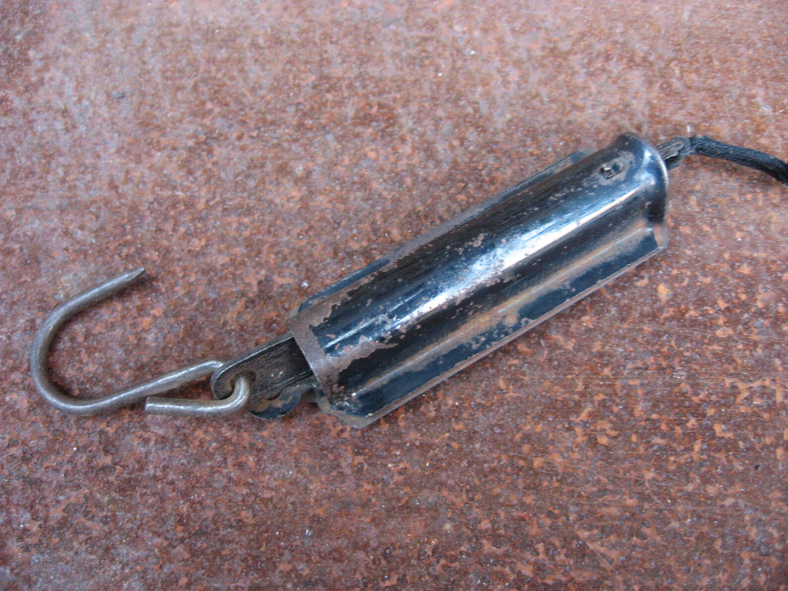 1940s HANGING WEIGHT SCALE, Pocket Sized, Weighs Items up to 12 Kg ...