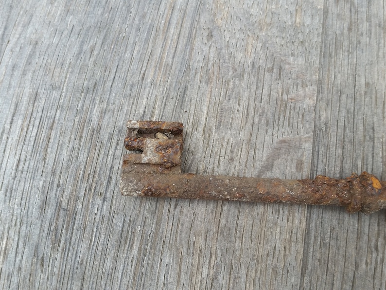 Antique FRENCH RUSTY KEY for Front Door of House in France. - Etsy