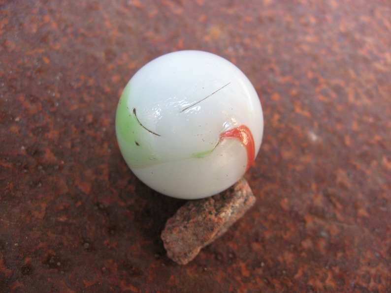 1950s GAME of MARBLES COLLECTOR Large Sized, Hand Blown White With ...