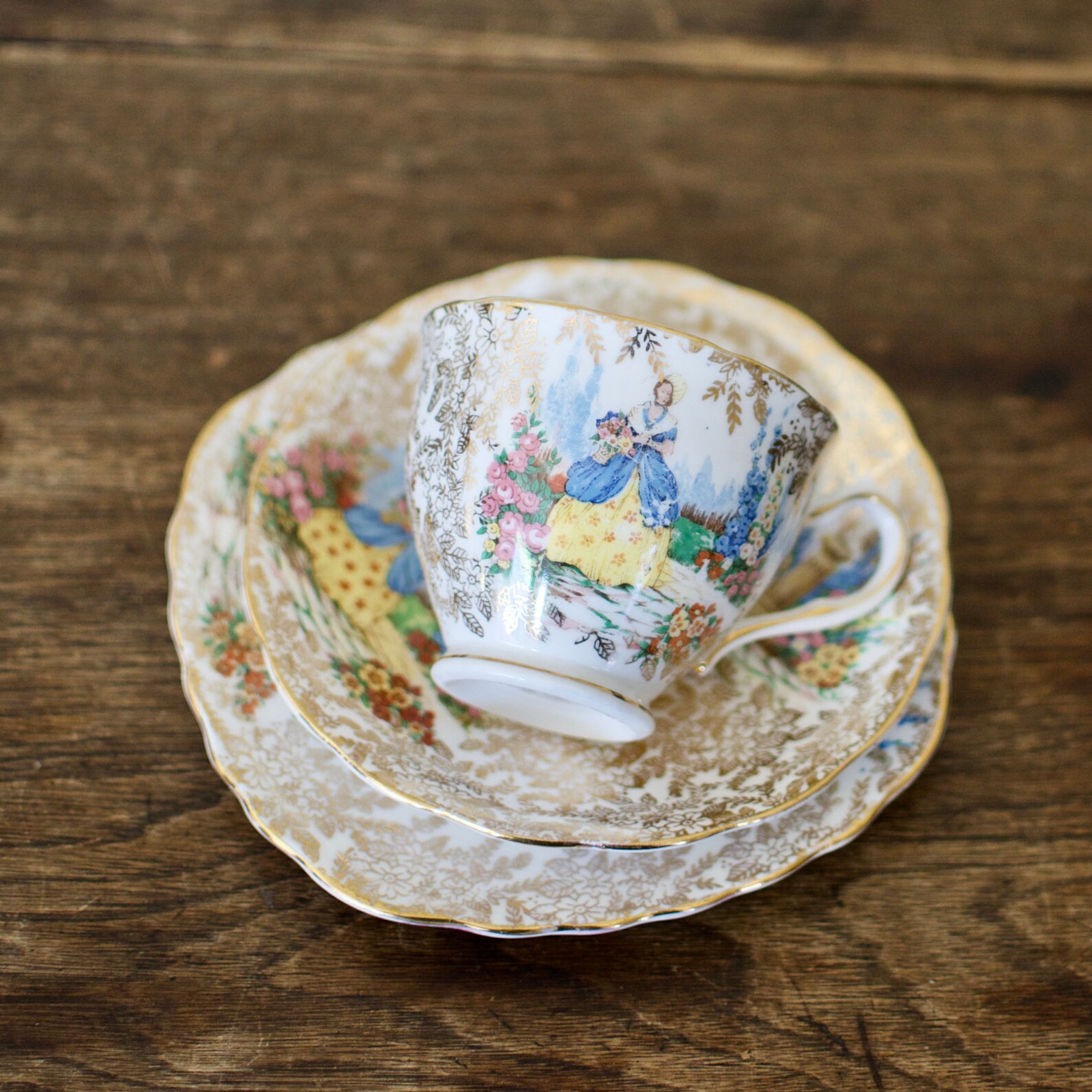 Colclough Trio Tea Set | Vintage china | Vintage Flicker