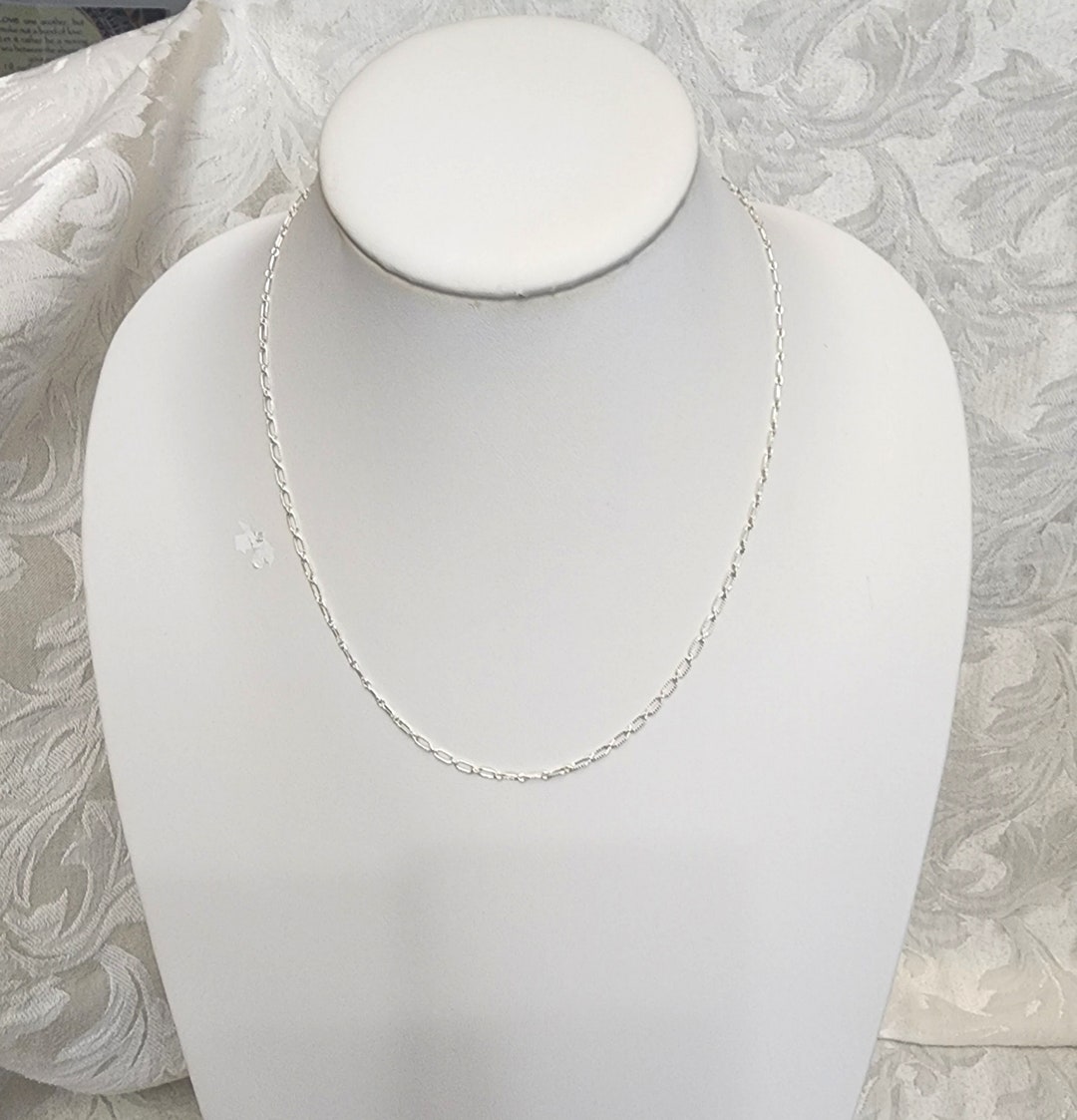 20 Sterling Silver Knurled textured Oval and Round Link Figaro Chain ...