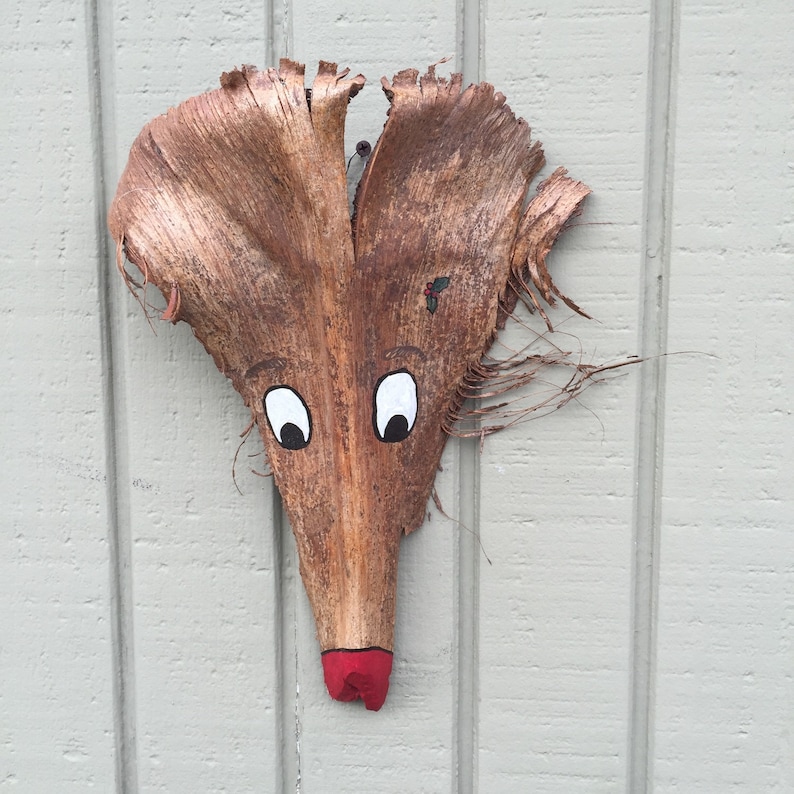 Reindeer Made Out Of Palm Fronds at Michael Gates blog
