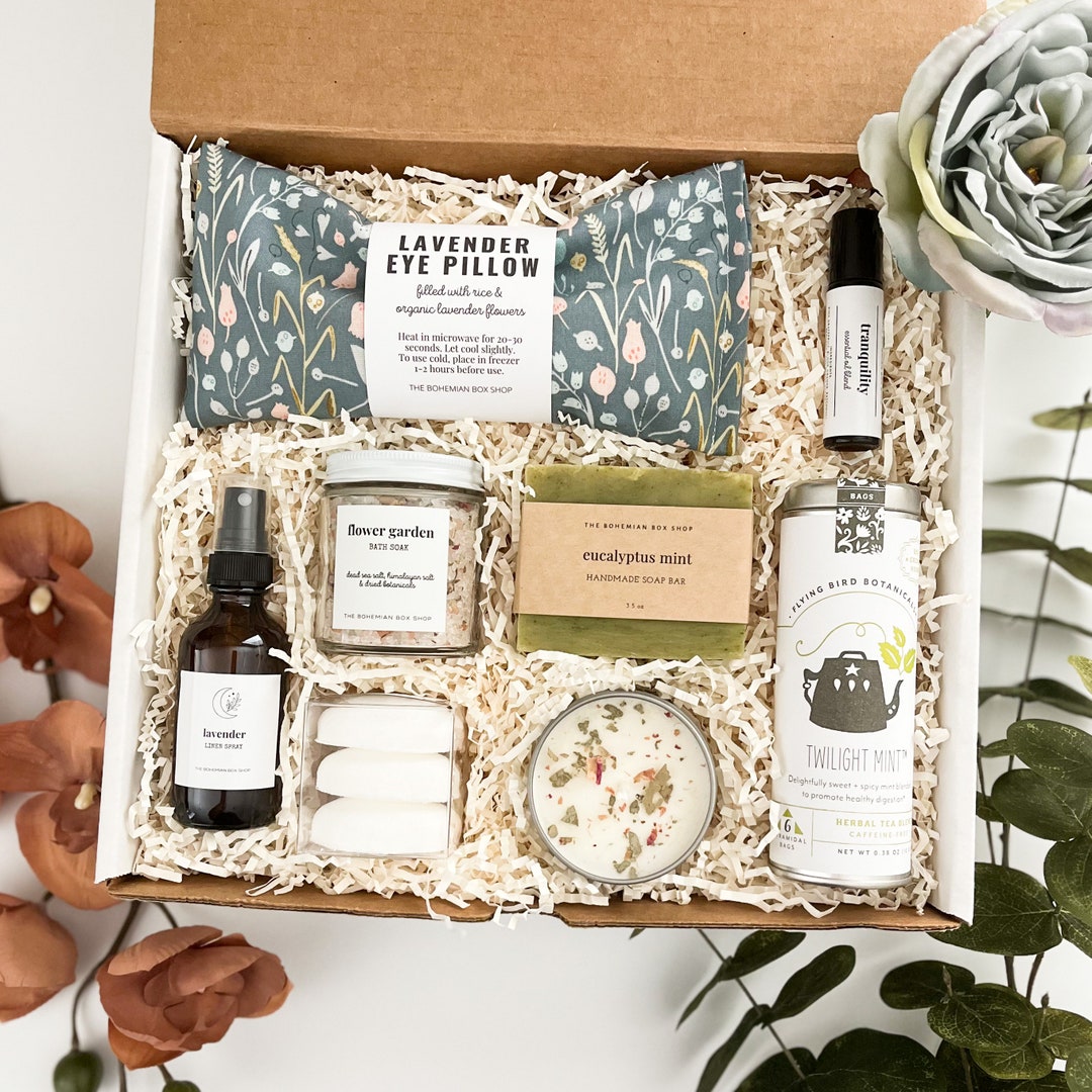 Ultimate Spa Day Gift Box for Women / Luxury Spa Gift Set / - Etsy