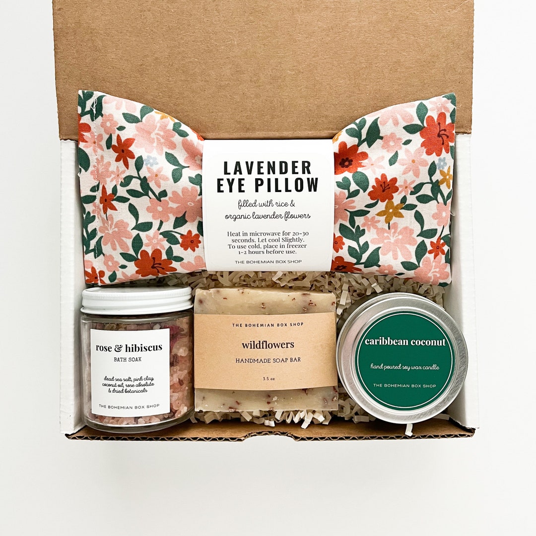 Spa Retreat Gift Box for Women / at Home Spa Day / Self Care Gift Set ...