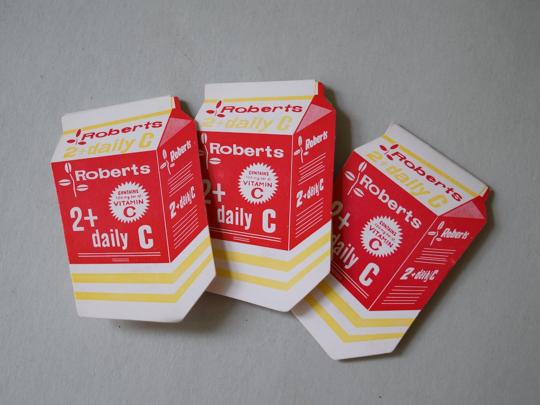 Roberts Dairy Milk Carton Vintage 70s Sewing Card Kit Ephemera ...