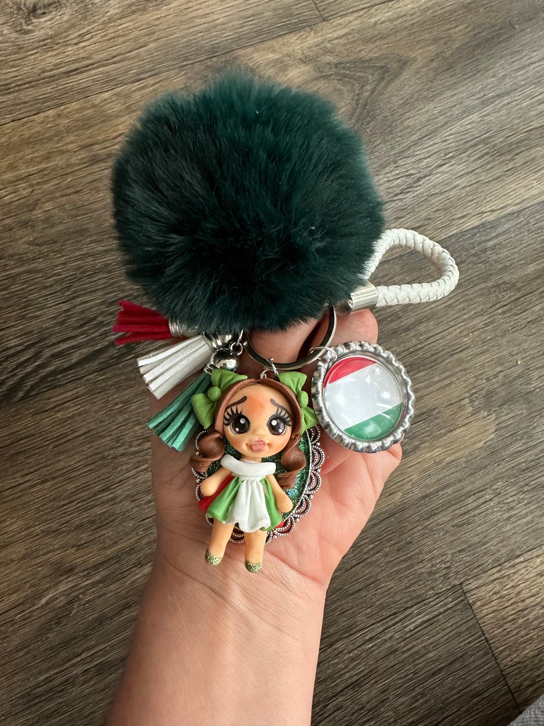 Personalized Keychain Hungary Flag / Hungary Flag Key Chain Doll ...