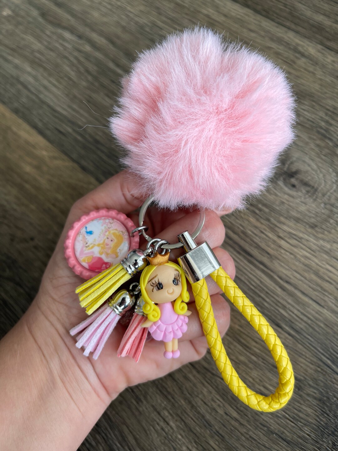 Aurora Keychain Key Chain Pompom Aurora Key Ring Holder Hand Bag ...
