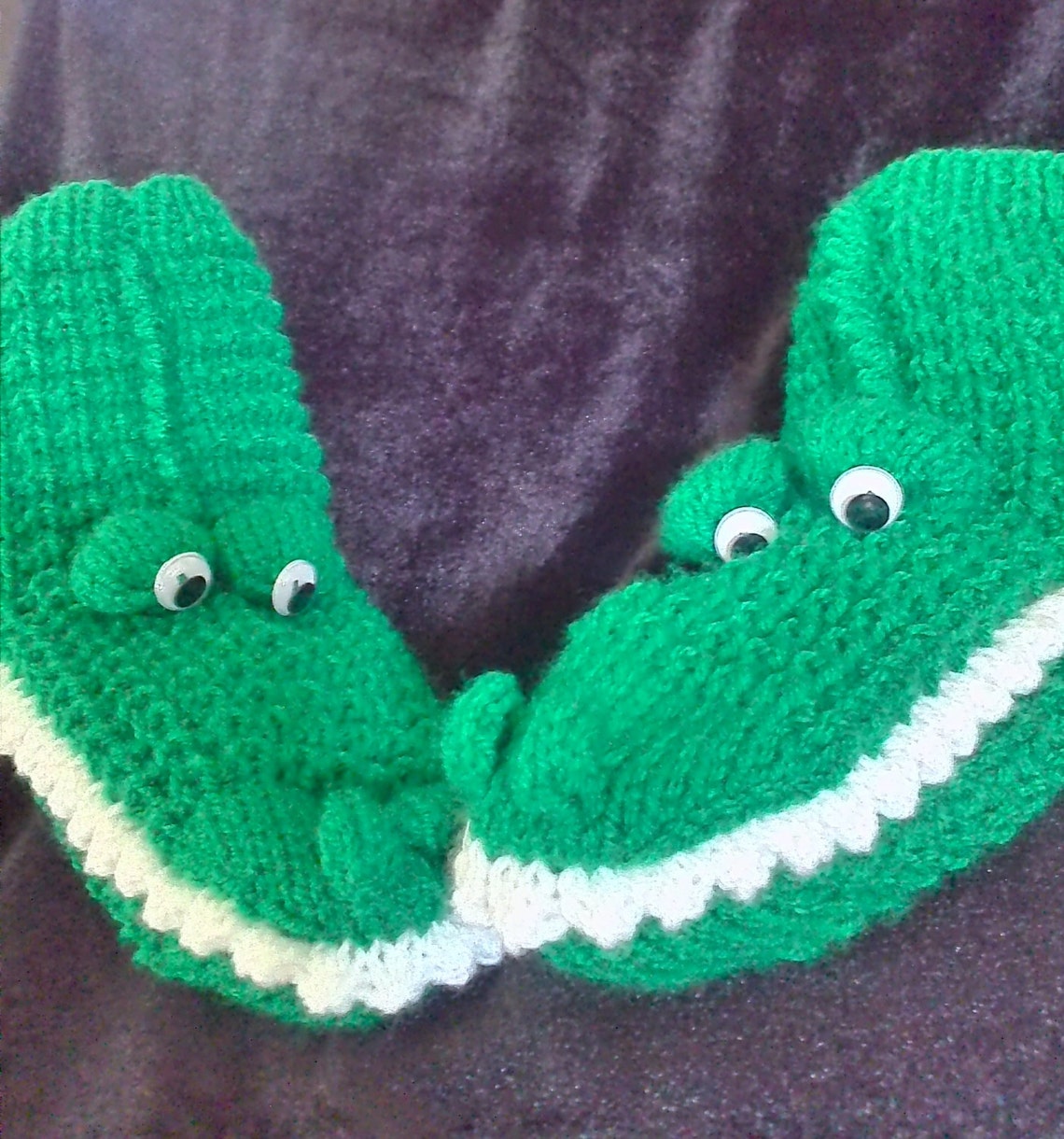 Green Double Knit Crocodile Socks Knitting Pattern - Etsy