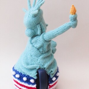 Statue of Liberty Tea Cosy Knitting Pattern to Knit This Amazing ...