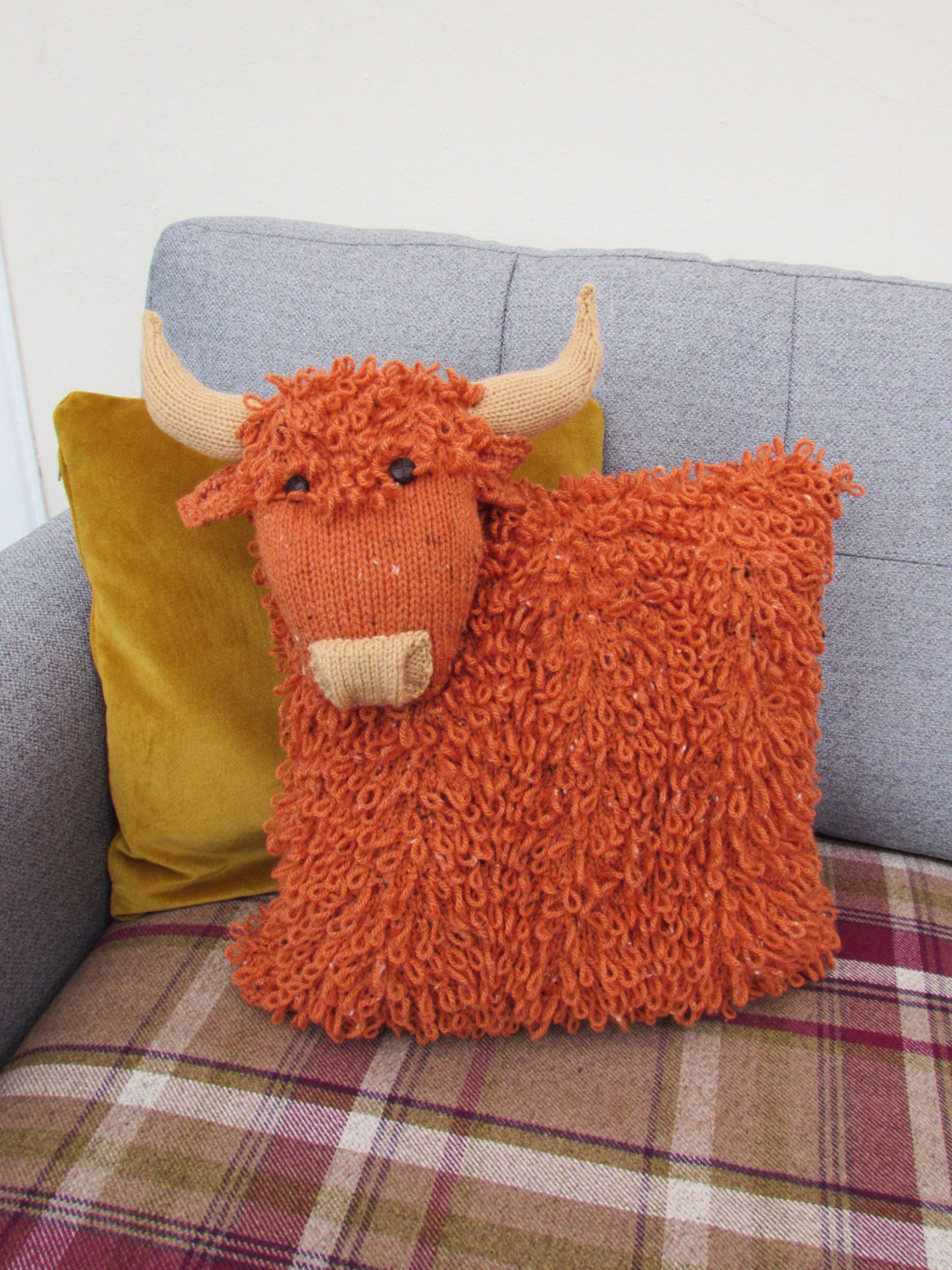 Heilan Coo & Shetland Sheep Cushion Knitting Patterns - Etsy