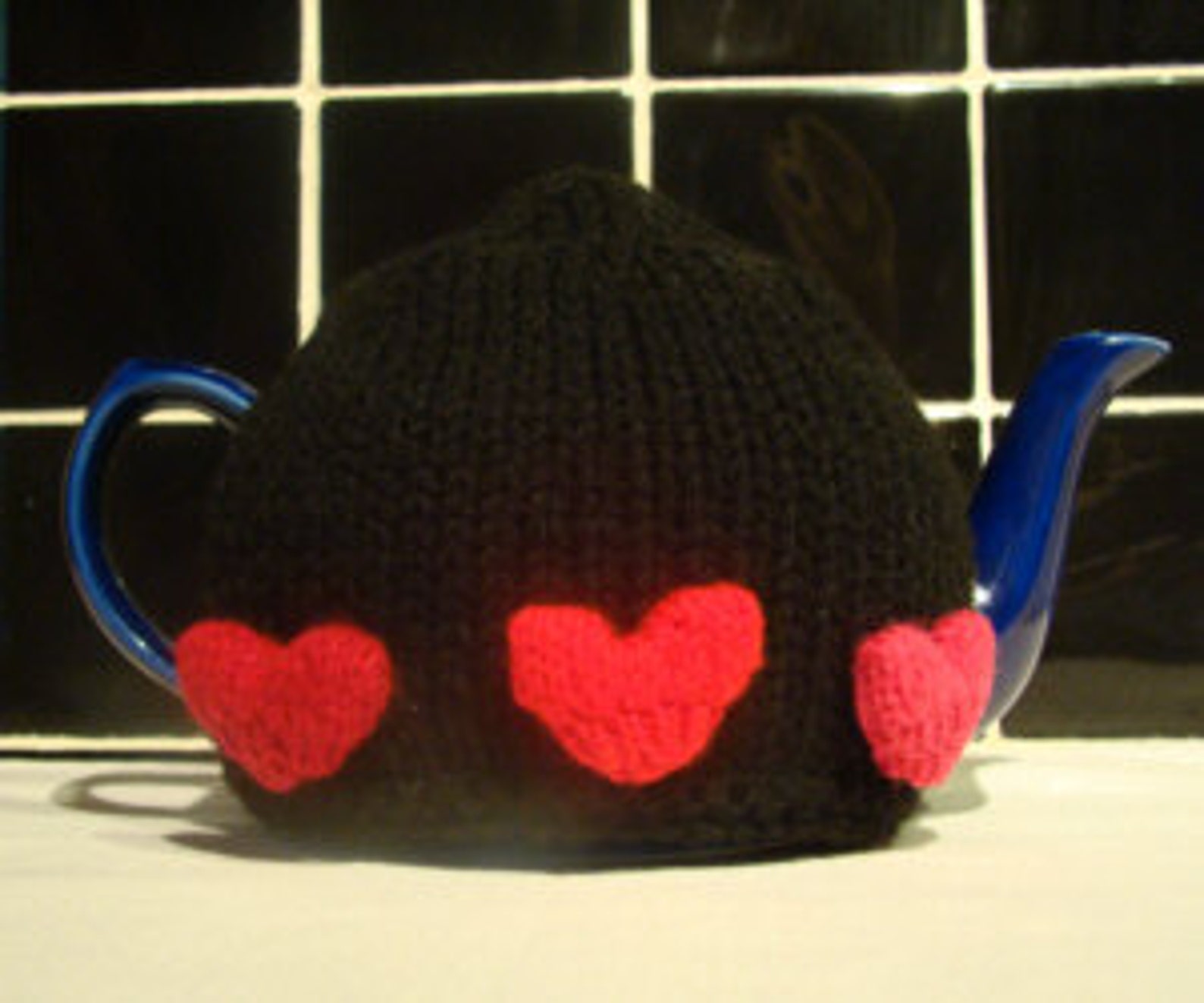 Mix and Match Love Heart Tea Cosy Knitting Pattern - Etsy UK