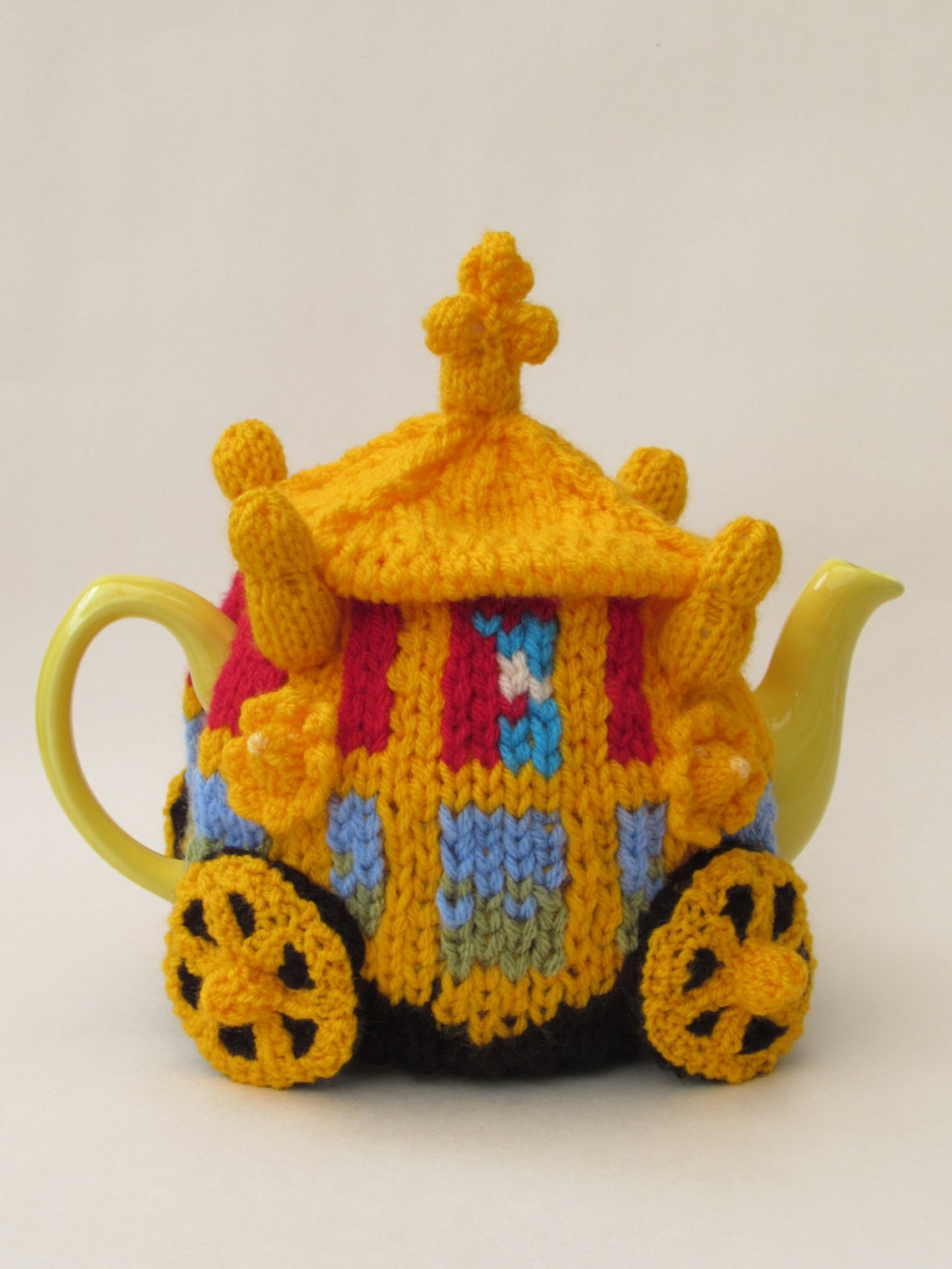 Teacosyfolk's Royal Golden State Coach Tea Cosy Knitting Pattern to ...