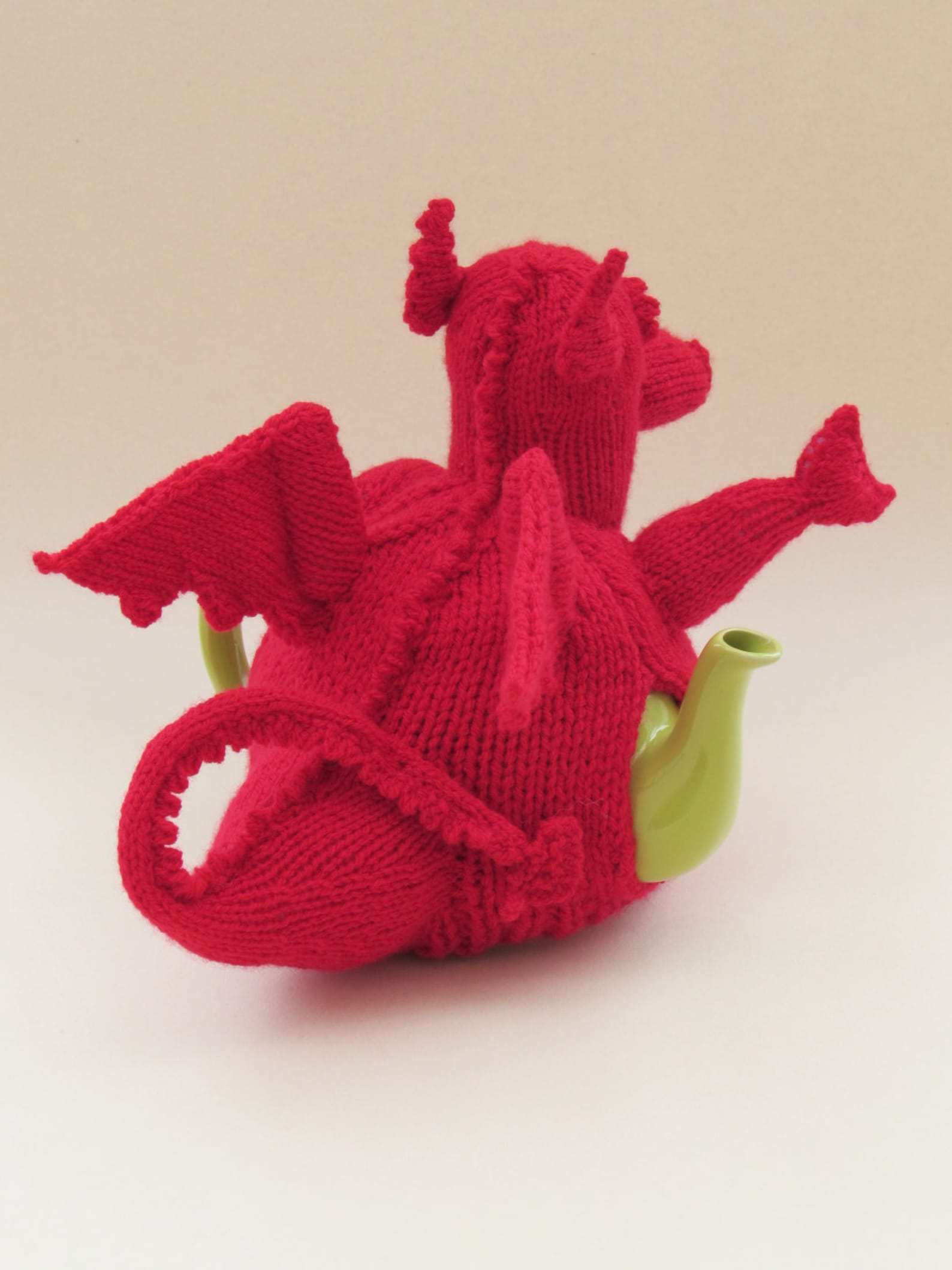 Welsh Dragon Tea Cosy Knitting Pattern | Etsy