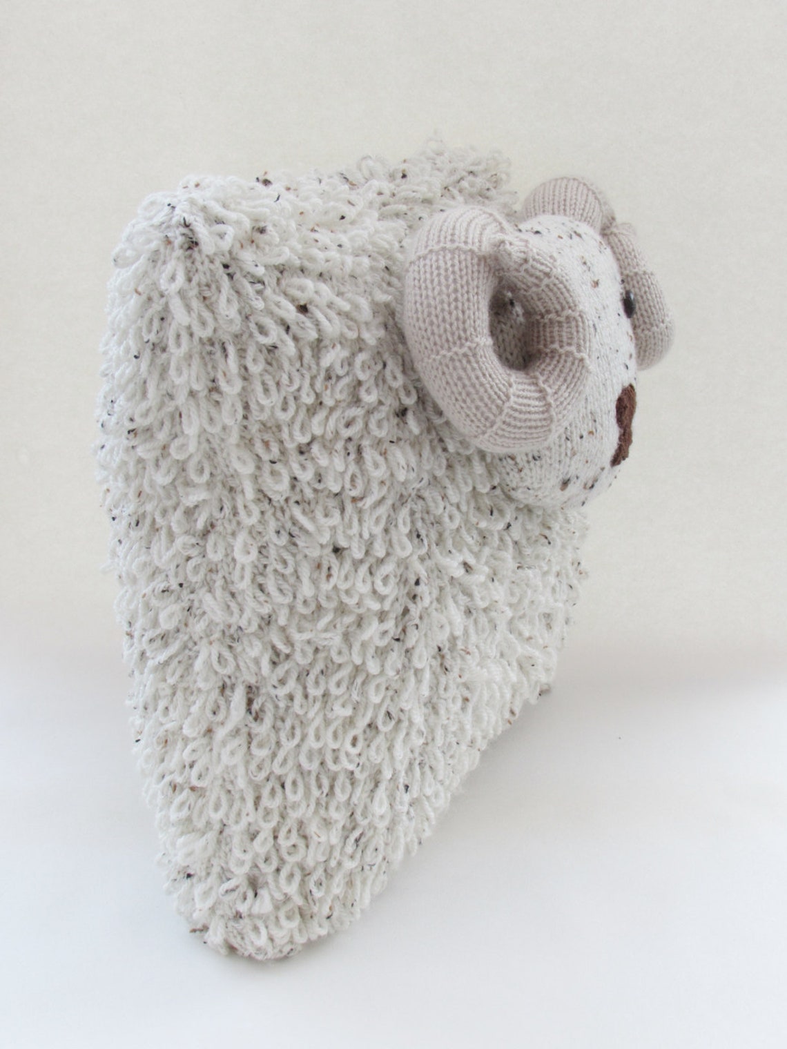 Heilan Coo & Shetland Sheep Cushion Knitting Patterns - Etsy